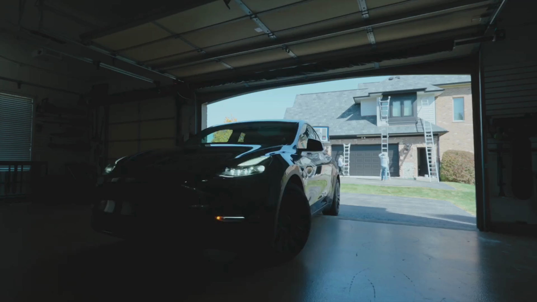 Garmin Approach R10 Garage Golf Simulator Package - by The Indoor Golf ...